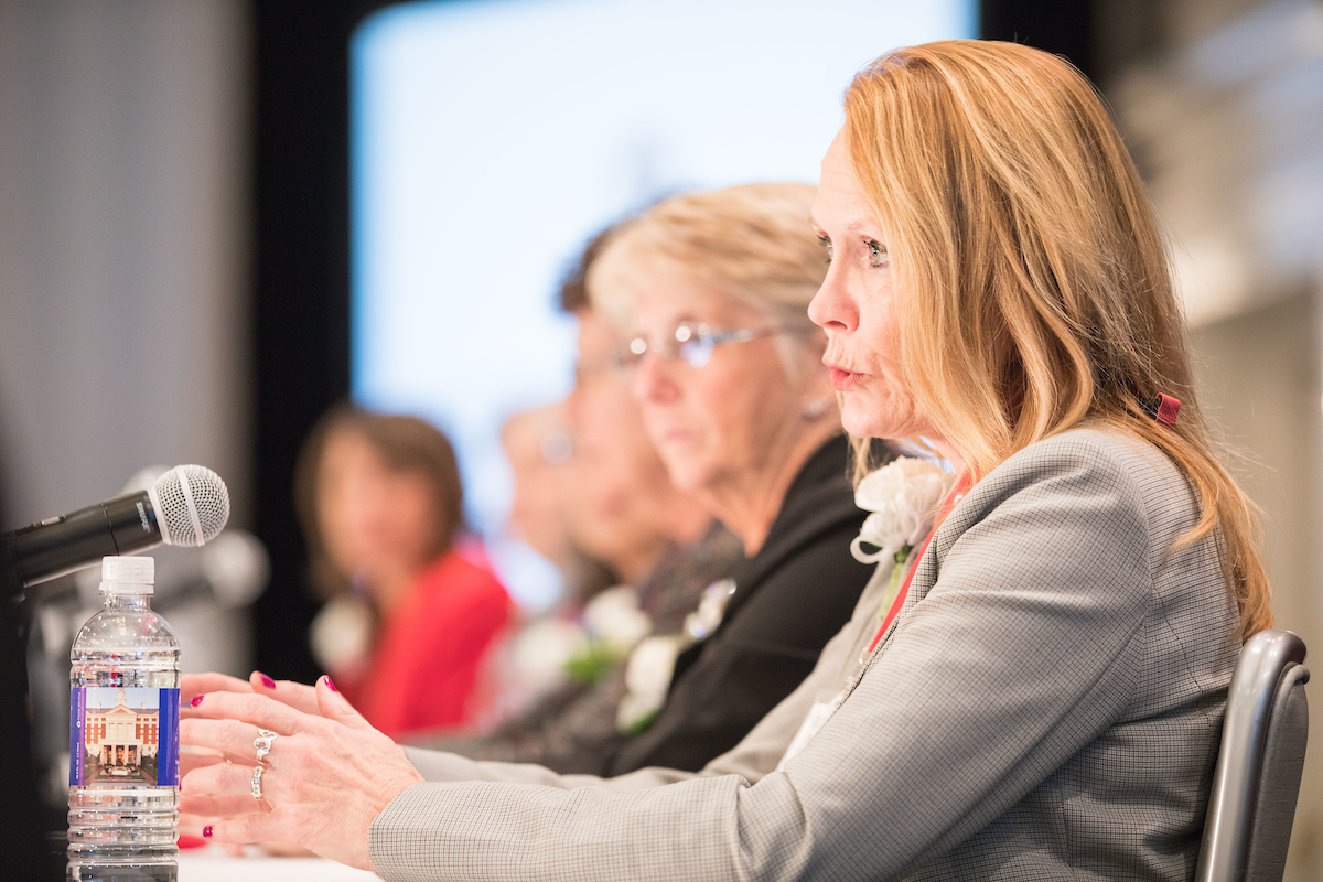 Nurses in Leadership: Using Their Voices to Transform Healthcare | The ...